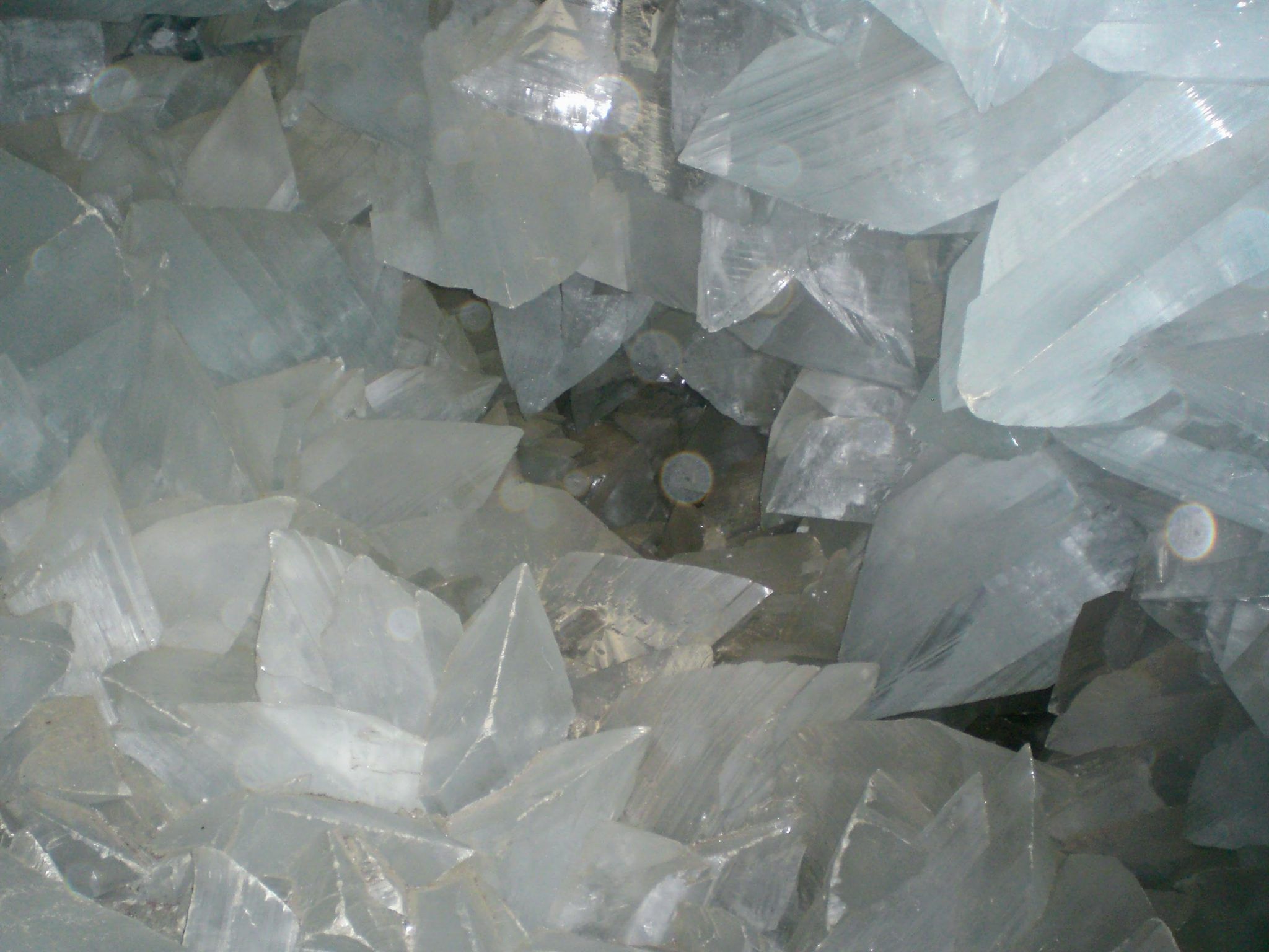 La comarca de Almería muestra al mundo la Geoda de Pulpí en FITUR 2022 ...